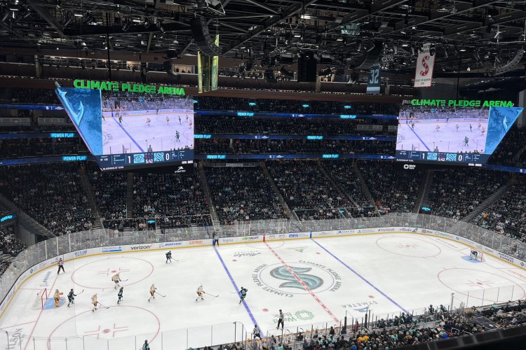 De Climate Pledge Arena in Seattle is het eerste klimaatneutrale ...