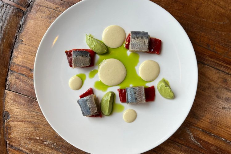 Bioloog en kok Maxime Willems benadert productontwikkeling als het ...